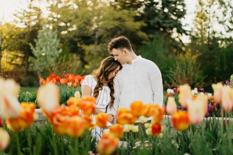 Engagements at Thanksgiving Point Tulip Festival | Lindsay + Austin ...