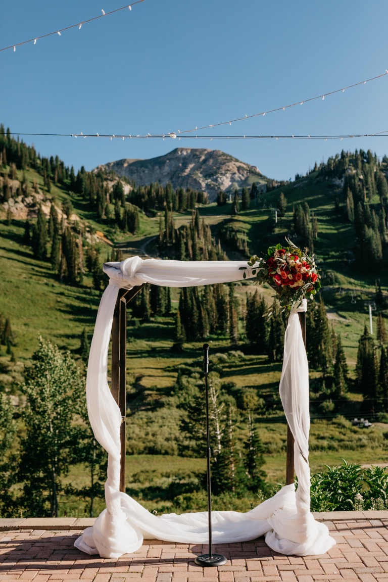 Alta Lodge Wedding in Utah | Nicole Aston Photography