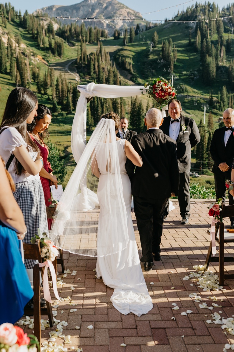 Alta Lodge Wedding in Utah | Nicole Aston Photography