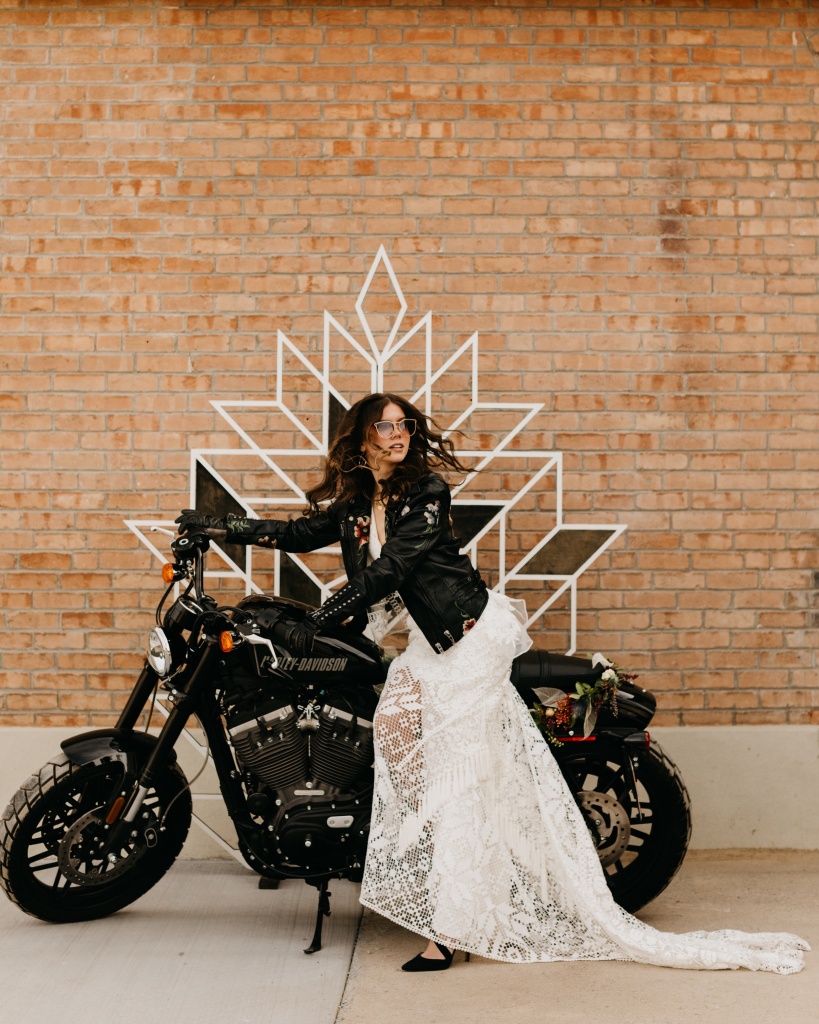 Runaway Bride Wedding Inspiration | Utah Styled Shoot - Nicole Aston Photo
