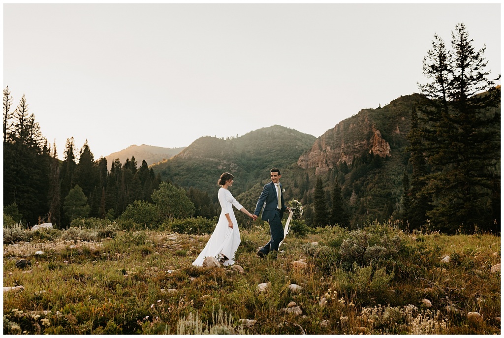 15 Places to Take Adventurous Engagement Photos in Utah - Nicole Aston ...